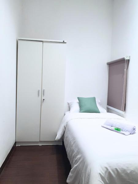 The Breakout Room Bsd - Guest House Near Ice Bsd - Jakarta