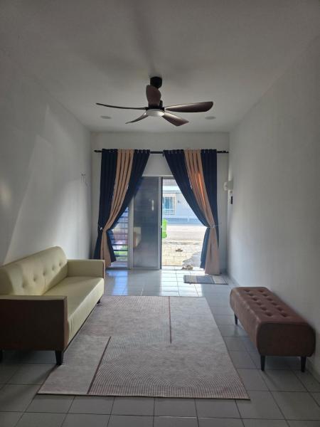 Homestay Zea - Gambang