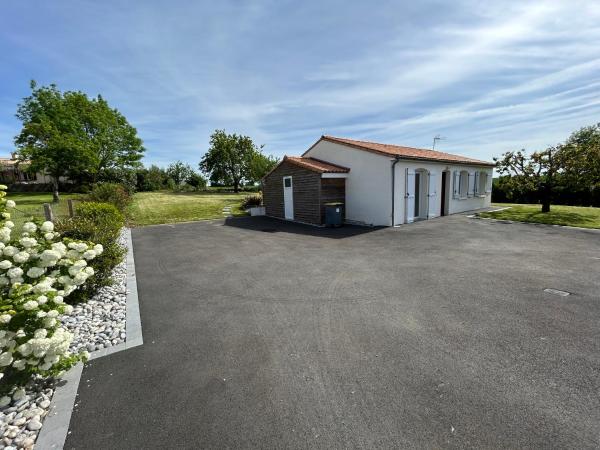 Gite Vintage 63 Le Hameau 1936 - ibis budget Niort - La Crèche