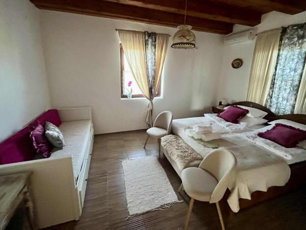 Hármaspuszta Vendégház - Ungarn