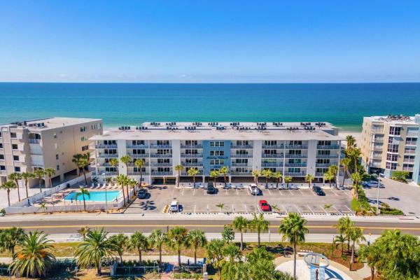 Beach Oasis - Holiday Special! Beachside Condo With Heated Pool! - Indian Shores, FL