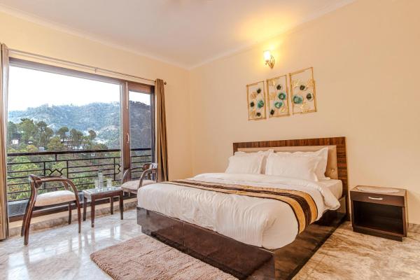Exoticstays At 3 Bedroom Villa With Open Air Lawn & Bbq L Bonfire L Kumarhatti Kasauli - Solan