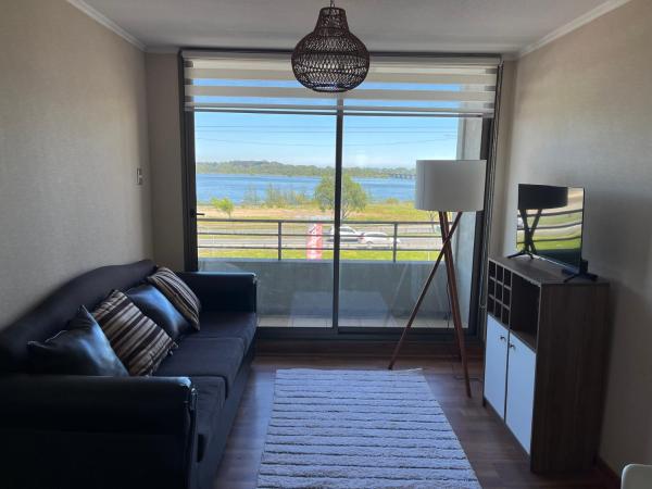Apartamento En Concepción Con Vista Al Biobío - Concepción, Chile