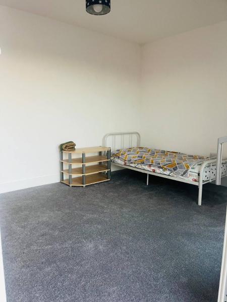 Private Room For Female Guest - Enfield