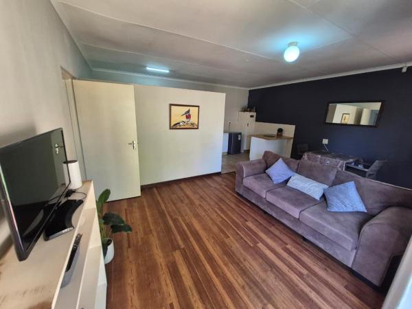 Cicada's Call Guest Cottage - Mbombela