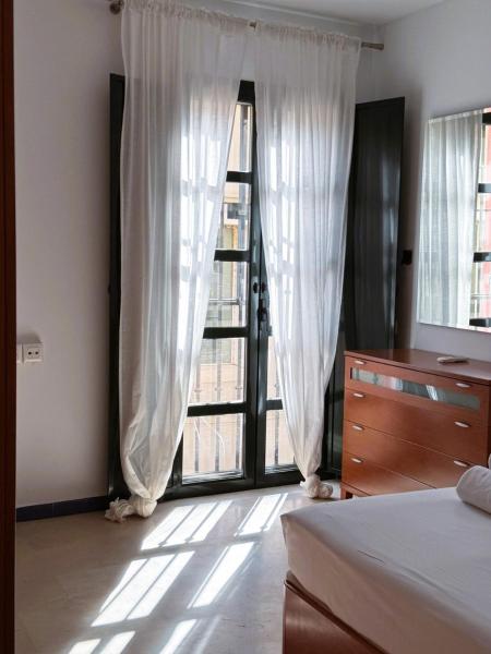 Duplex - Terraza Solarium - Alameda De Hercules - Sevilla, España