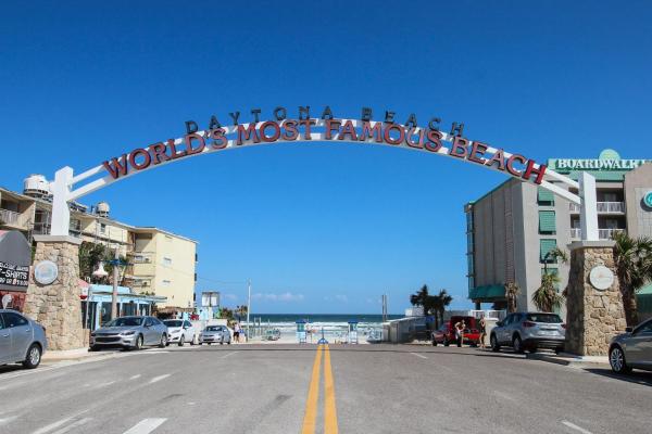 Daytona Inn 423 - Ormond Beach, FL