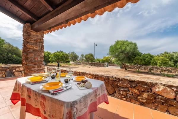 Beachside Apartment For A Relaxing Holiday - Olbia