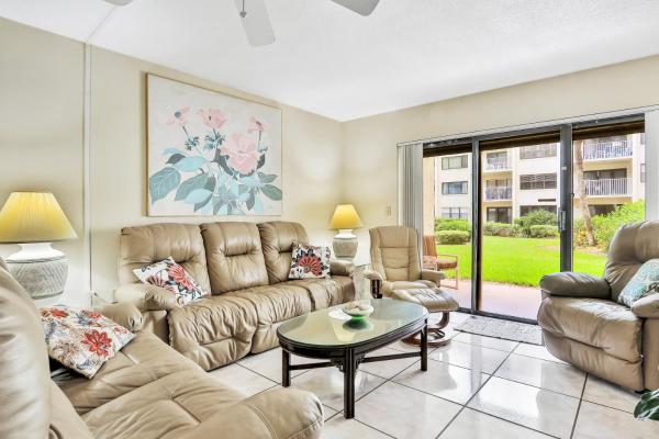 Nsb Castle Reef 110 - Seaside Serenade - New Smyrna Beach, FL