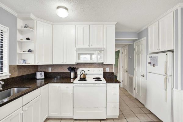 Savannah Beach & Racquet Club 320b - Tybee Island, GA