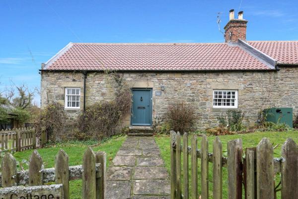 Two Hoots - North East Escapes - Rothbury