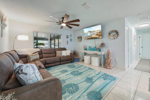 Coral Cove 3 Bed 2 Bath Pool Home In Melbourne - Melbourne, FL