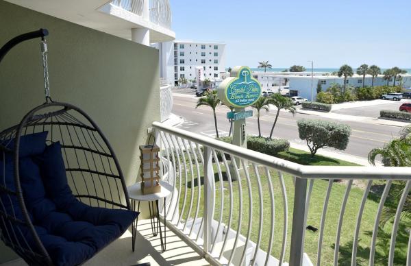 Sf Treasure Island-free Parking - Treasure Island, FL