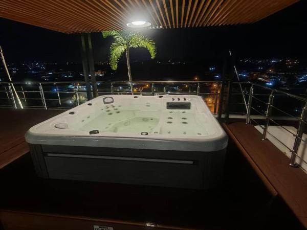 Jjj Homestay-sk One Garden City Residence - Bintulu