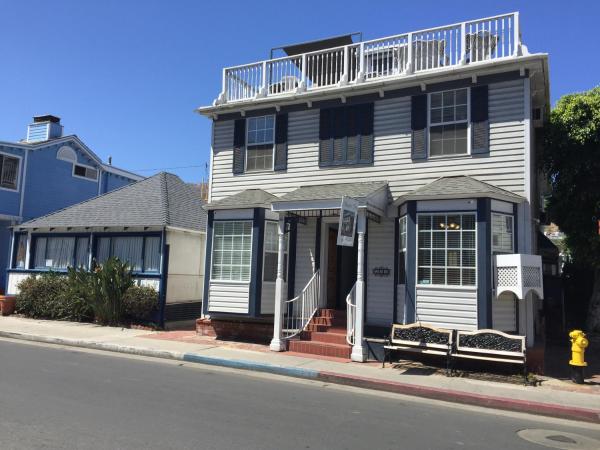 Catalina Island Seacrest Inn - Santa Catalina Island, CA