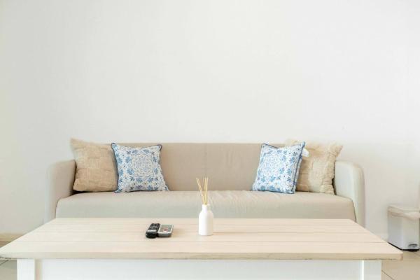 3-bedroom Luxury Home In Azure Hope Island - Gold Coast