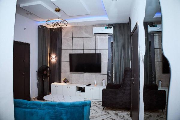 1bed Apt With Balcony, Tennis , Snooker And Pool - Lagos, Nigeria