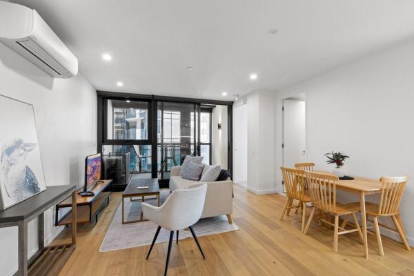 Prime 2b2b1c Box Hill Apartment - Ivanhoe