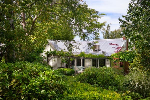 Wombat Hill Cottage- Central Daylesford Retreat - Daylesford