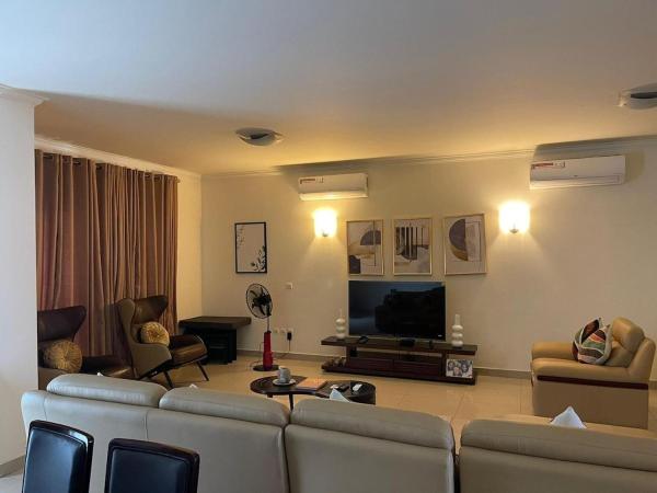 Cosy And Affordable 2 Bed Apartment In Ikoyi - Lagos