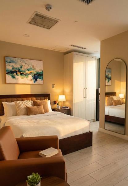 Luxury Studio & 2 Bed Apartments At Centaurus Mall, Islamabad With Margalla Views - Pakistan