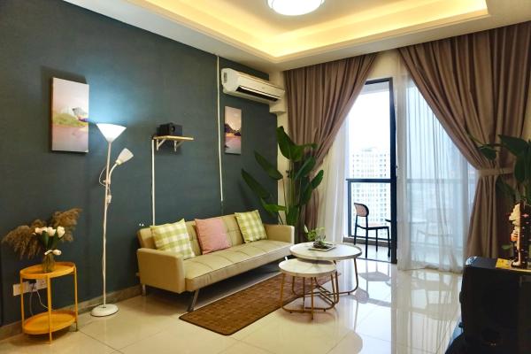 R&f Princess Cove Kuo Dual Key-no Parking - Bukit Batok