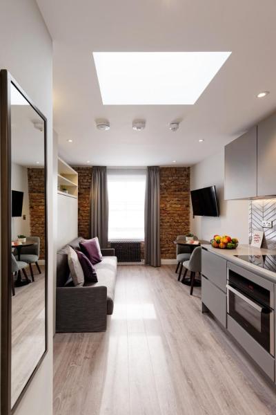 Nice Studio Located At 4th Floor In Notting Hill. - Notting Hill