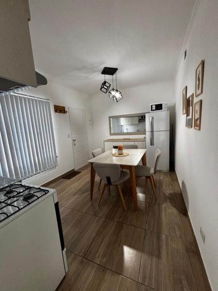Apartamento Céntrico, Moderno Y Tranquilo - Caleta Olivia