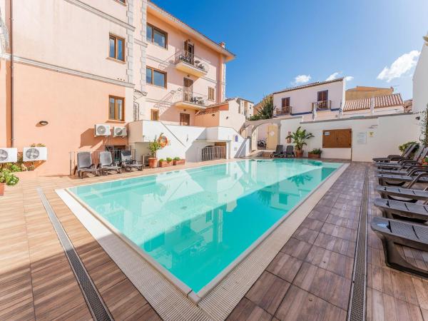 Comfy 4 Guest Apartment With Pool - Santa Teresa Gallura