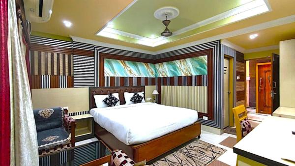 Hotel Gokul Plaza Near Railway Station Bhubaneswar - Bhubaneswar