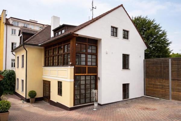 Residence Smolenská - Prague