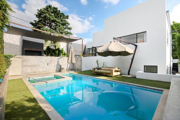 Parkhurst Urban Oasis - A Luxury Stay - Johannesburg