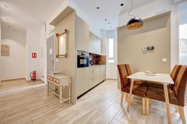 Primera Rivera Suite - Pamplona