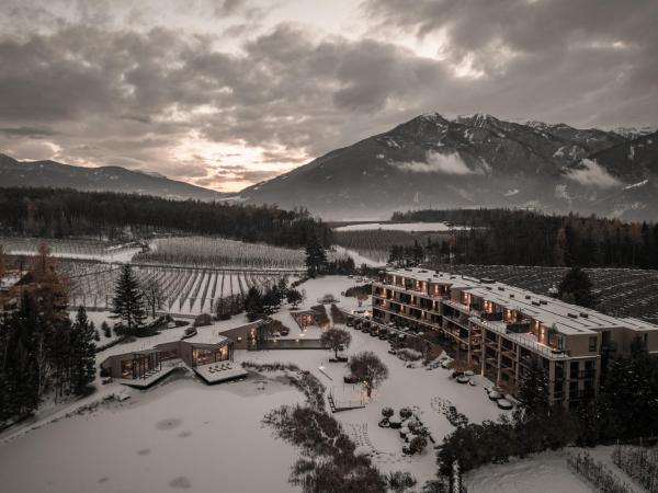 Hotel Seehof Nature Retreat - Neustift