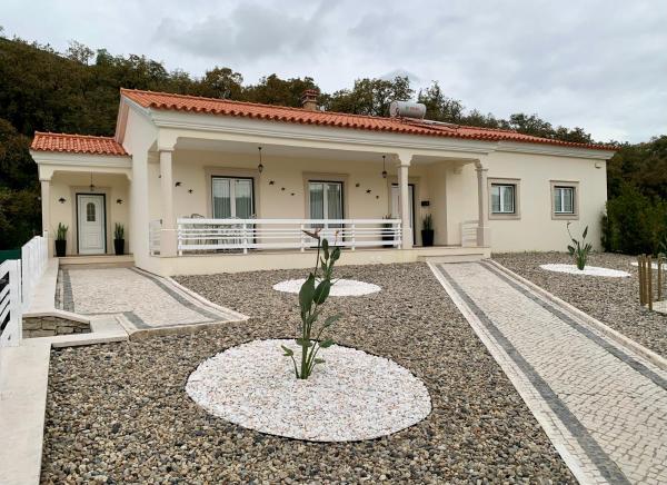 Casa Vista Para A Serra - Porto de Mós
