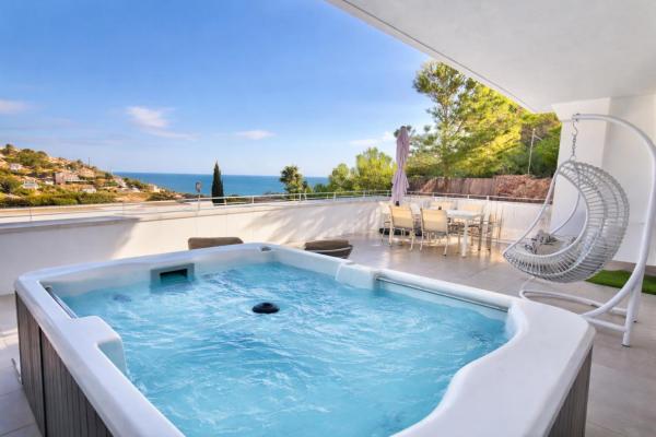 Casa Del Sol Jacuzzi Privado Y Vistas Al Mediterráneo En Altea Hills - Altea