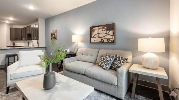 Landing Chic 1bd Yoga Studio Gym - University City Boulevard – Charlotte