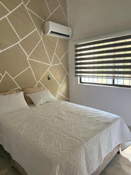 Habitacion Privada Tipo Apartaestudio Acceso A Cocina Compartida - Versalles