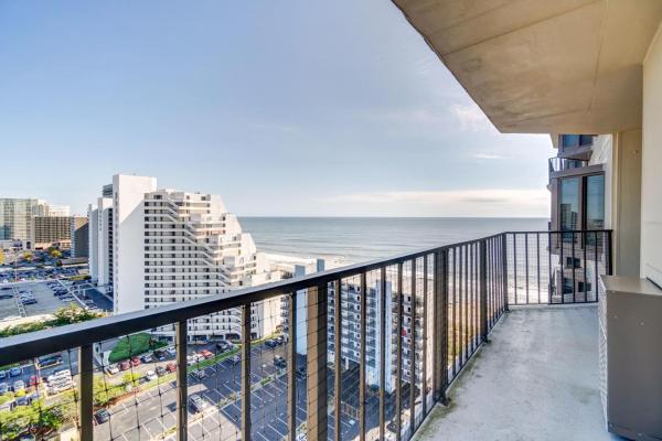 2 Bedroom Condo With Beautiful Ocean And Bay Views - Ocean City, MD