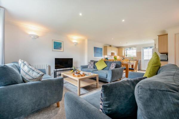 4 Bed In Newquay Oc-c30589 - Mawgan Porth