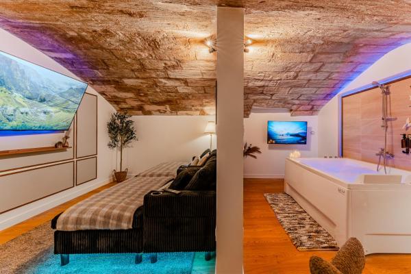 Suite D'exception Sous Voûtes Avec Spa & Cinéma - Talence