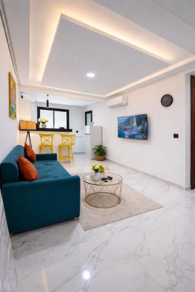 Design Italien Et Vue Lac 2 - Aeroport - Tunis