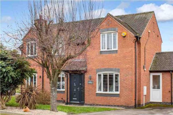 Countryside Retreat With Hot Tub And Wood Burner - Derby