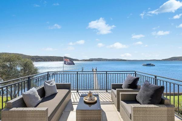 Waters Edge By Coast Hosting - Central Coast