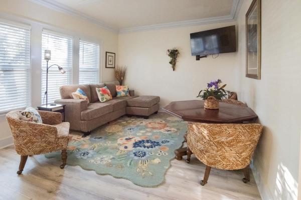 Mariposa Coral Home For 4 - Kerrville, TX