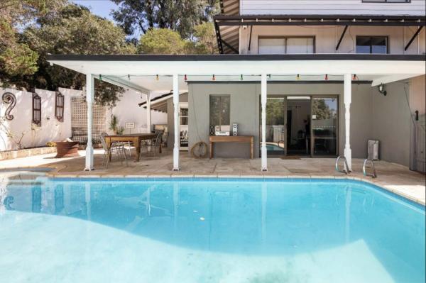 Hatherly House - Perth