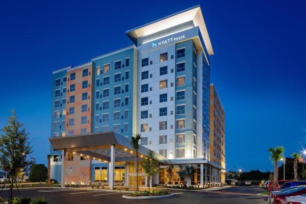 Hyatt House Across From Universal Orlando Resort - Orlando