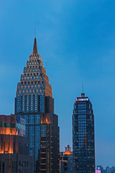 Yang Travel Hotel 重庆解放碑洪崖洞店 - 