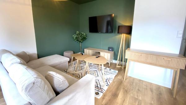 T2 Refait à Neuf Quartier Chantenay Avec Parking - Sillon de Bretagne