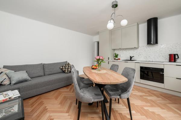 Shortstaypoland Sienna B194 - Warschau